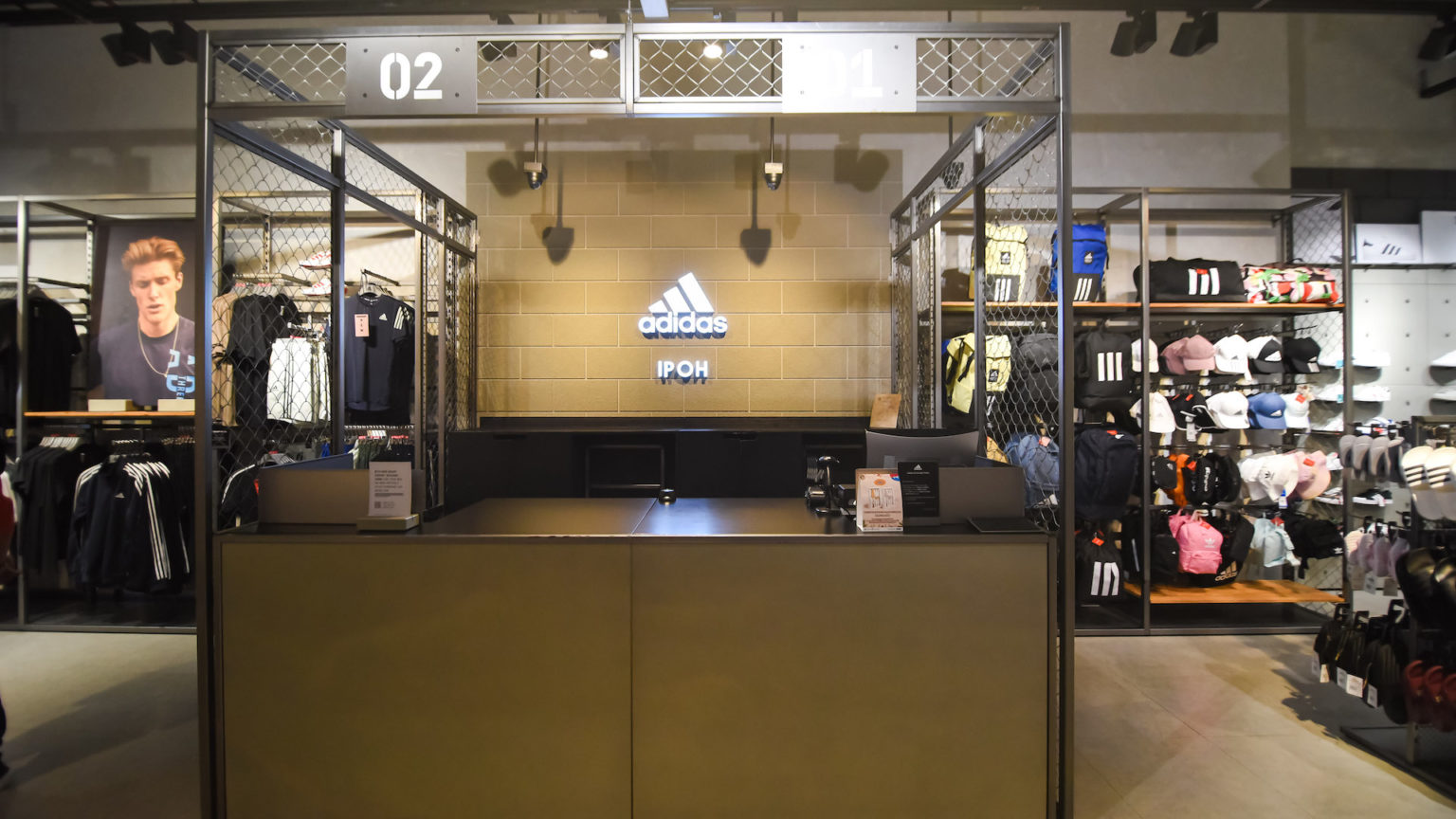 ADIDAS - Ipoh Parade Mall